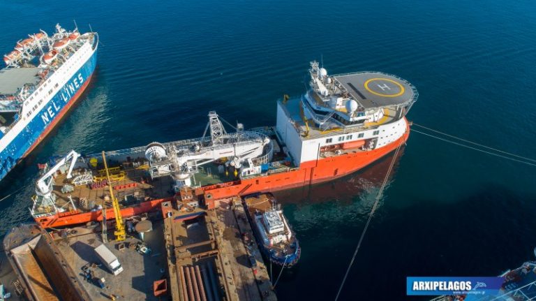 Εντυπωσιακό βίντεο με το πλοίο Ariadne - Αρχιπέλαγος, Η 1η ναυτιλιακή ...