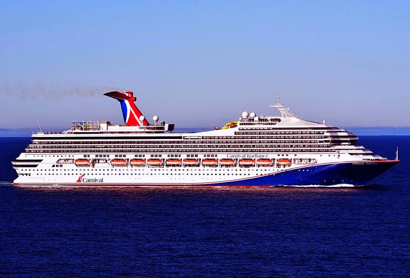 Εγκαινιάστηκαν Ocean Victory, Carnival Radiance & Enchanted Princess ...