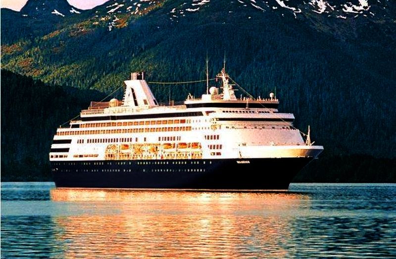 Το Volendam ξεκινά τα ταξίδια του στη Μεσόγειο - Αρχιπέλαγος, Η 1η ...