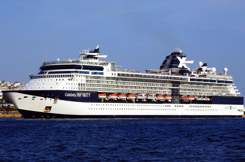 ΕΠΙΣΚΕΨΗ ΣΤΟ ΚΡΟΥΑΖΙΕΡΟΠΛΟΙΟ CELEBRITY INFINITY ΤΗΣ CELEBRITY CRUISES ...